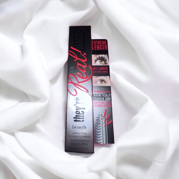 Benefit | Makeup | Benefit Theyre Real Magnetically Charged Mascara ...